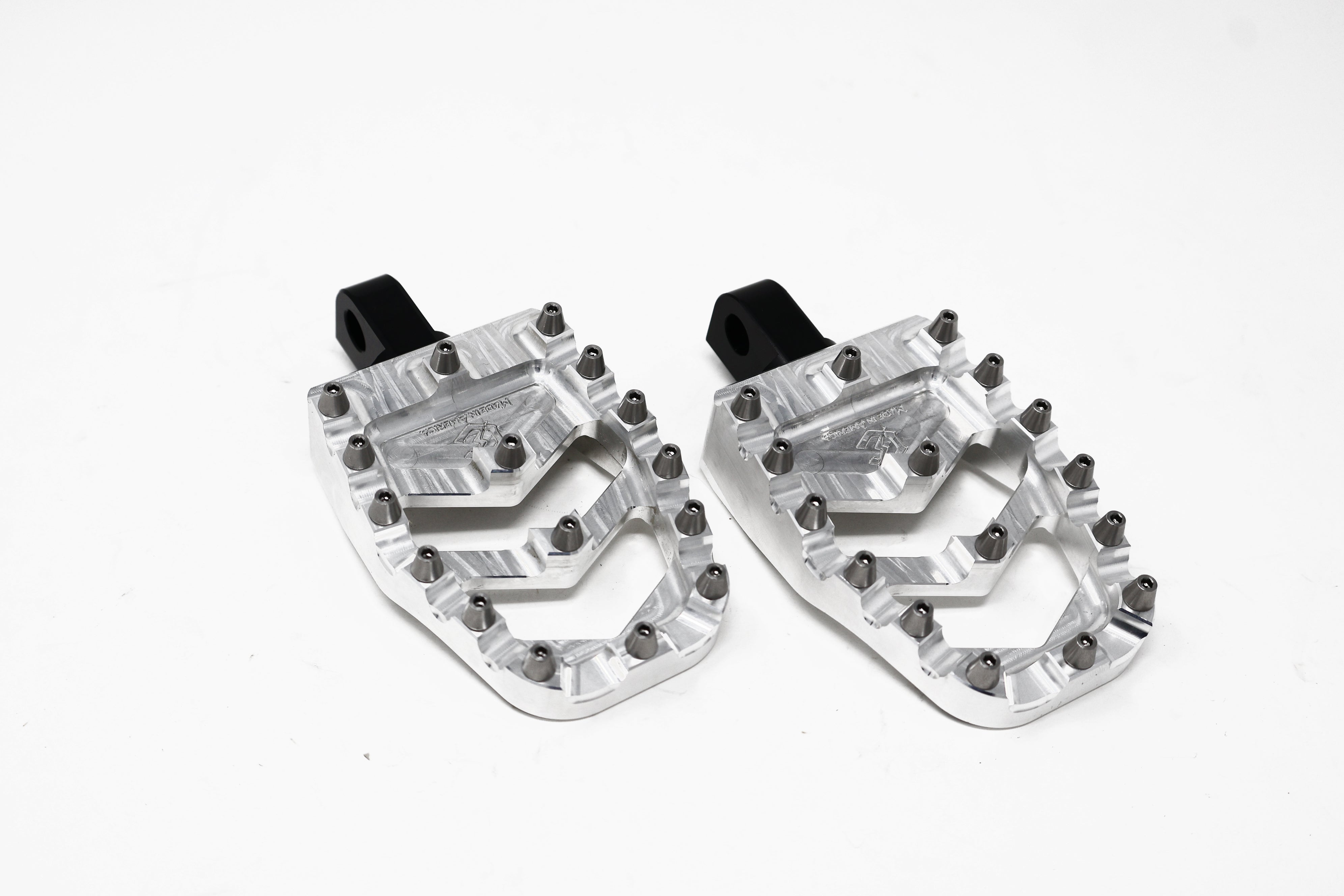 Spiked Arrow Pegs Raw – 1903 Moto Supply